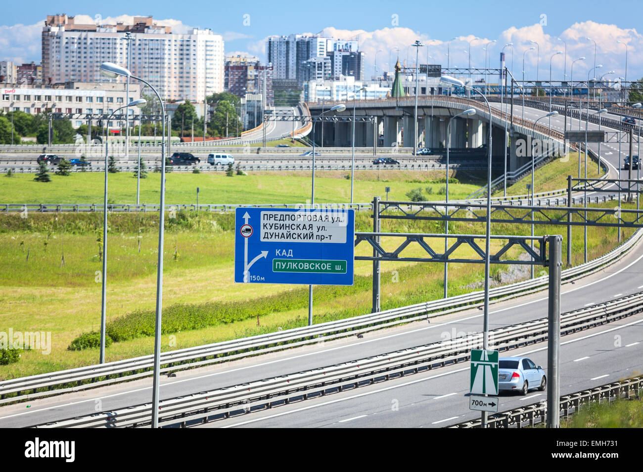 Road direction marks on the exit to the encircling road and ...