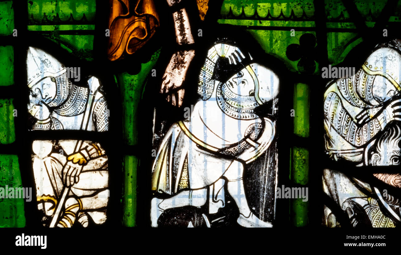 Medieval stained glass hi-res stock photography and images - Alamy