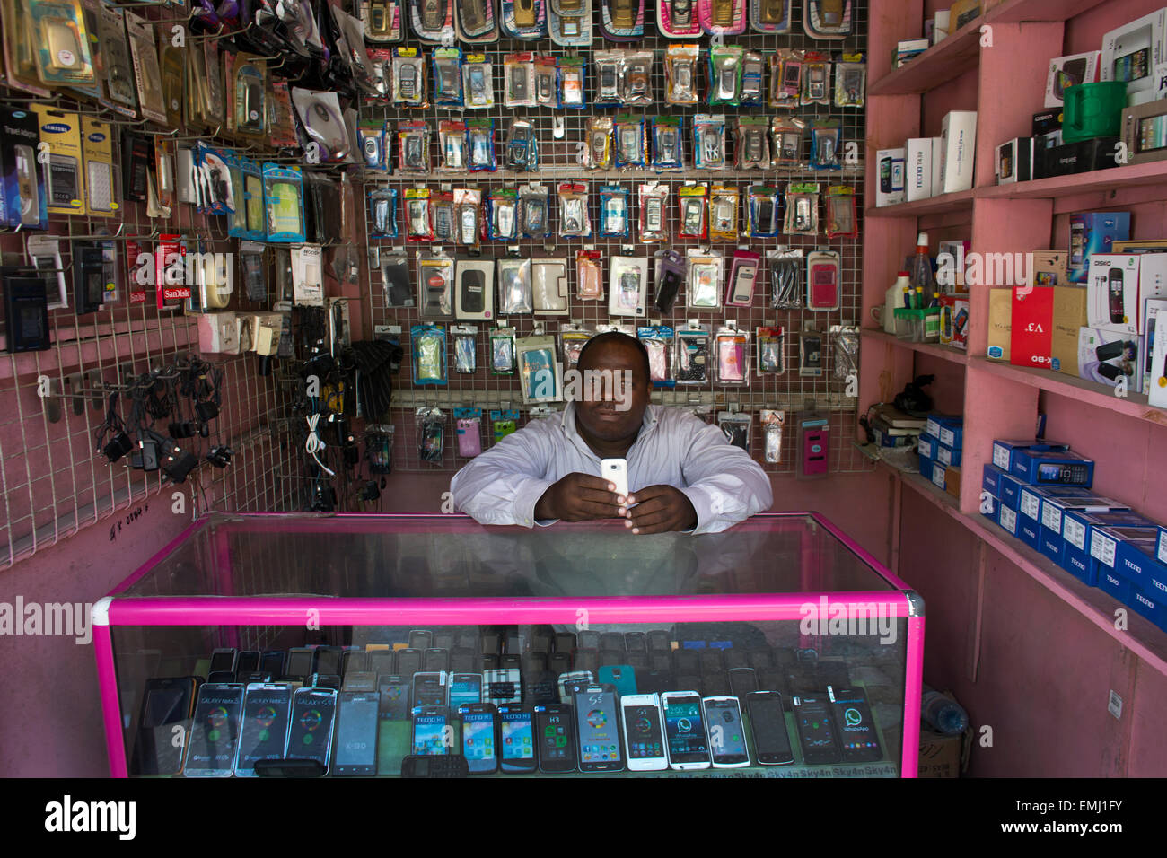 Used phone store china hi-res stock photography and images - Alamy