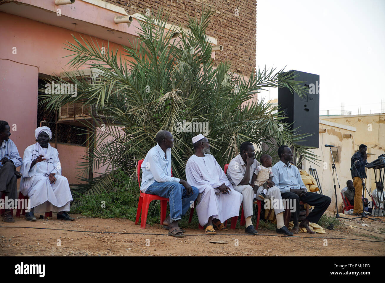 Africa traditional wedding dance hi-res stock photography and images ...