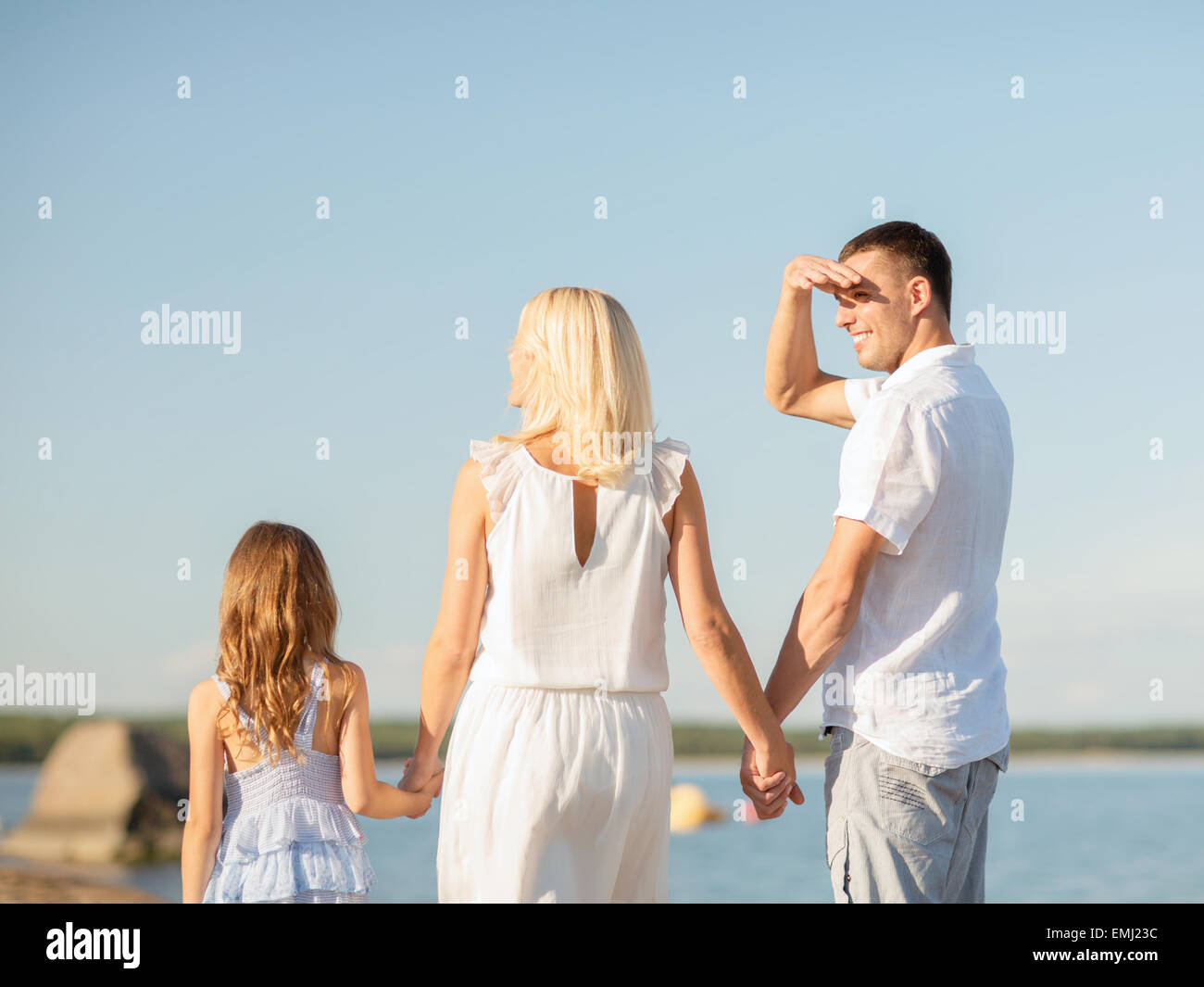 happy family at the seaside Stock Photo - Alamy