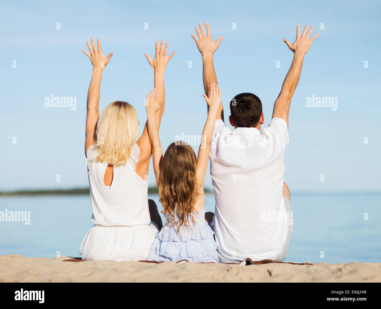 happy family at the seaside Stock Photo - Alamy