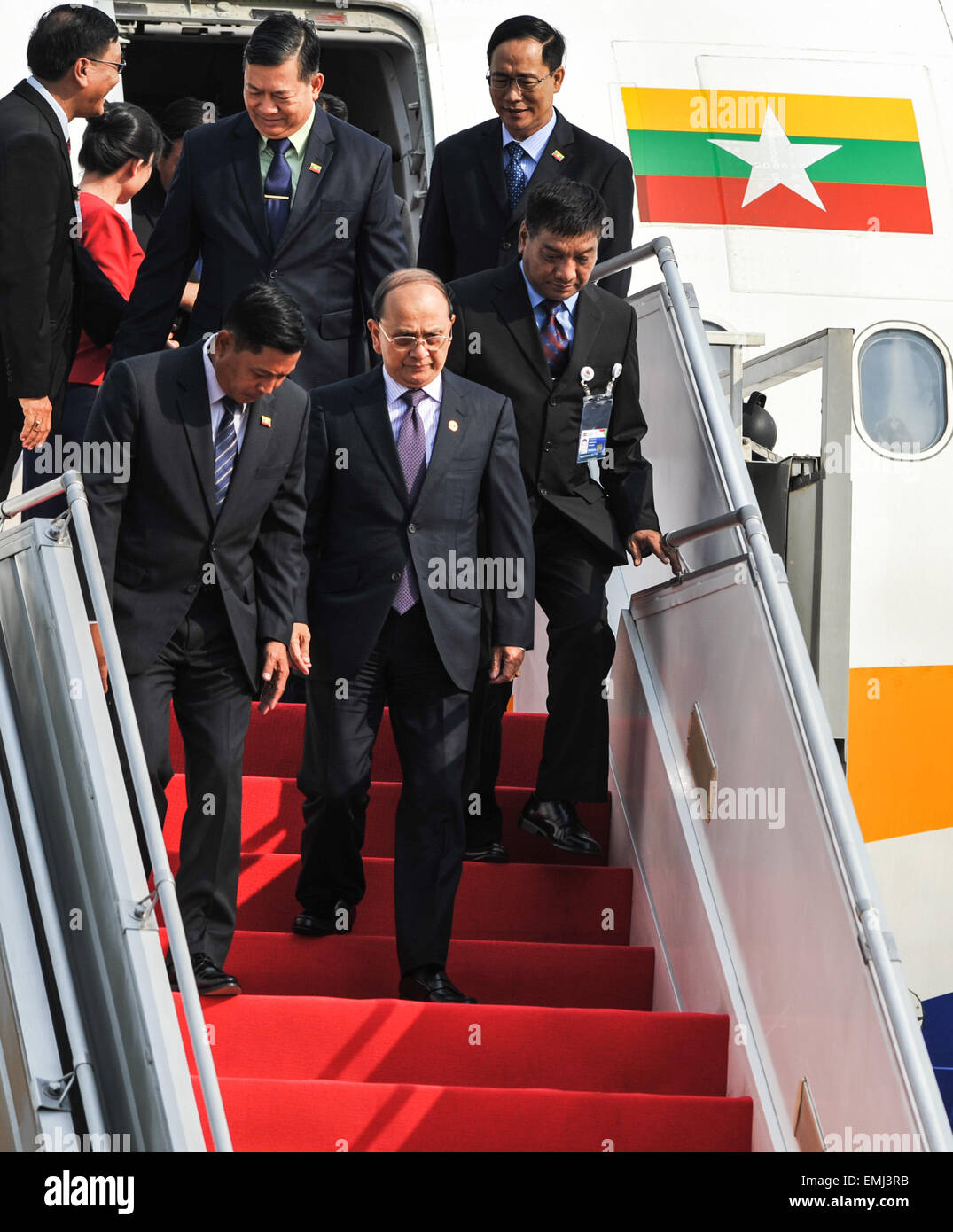 Jakarta, Indonesia. 21st Apr, 2015. Myanmar President U Thein Sein (C ...