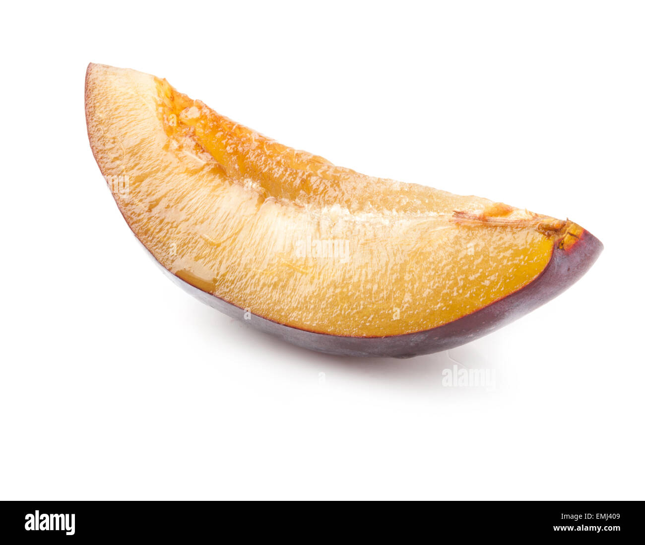 Plum slice hi-res stock photography and images - Alamy
