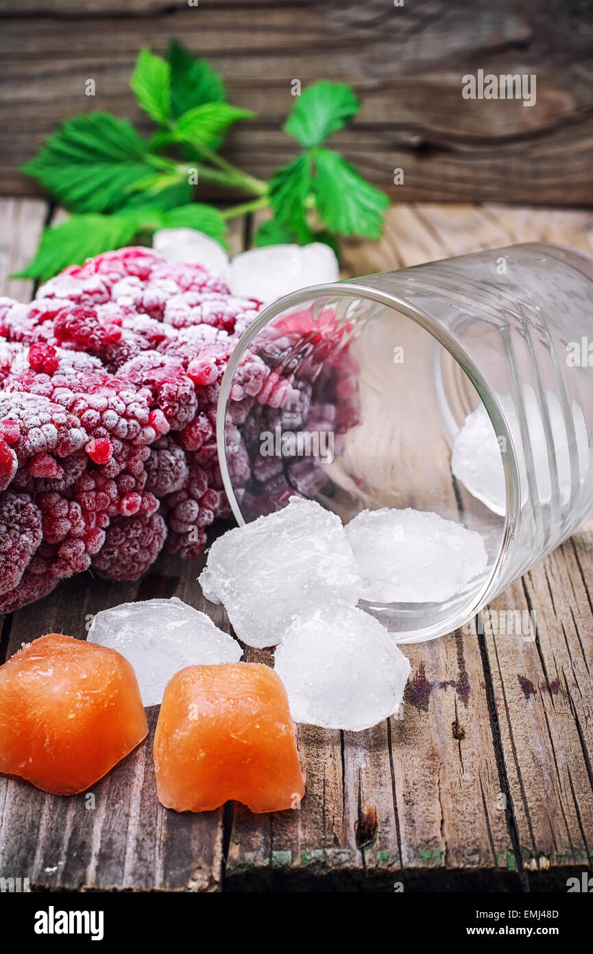 frozen ripe raspberry Stock Photo - Alamy