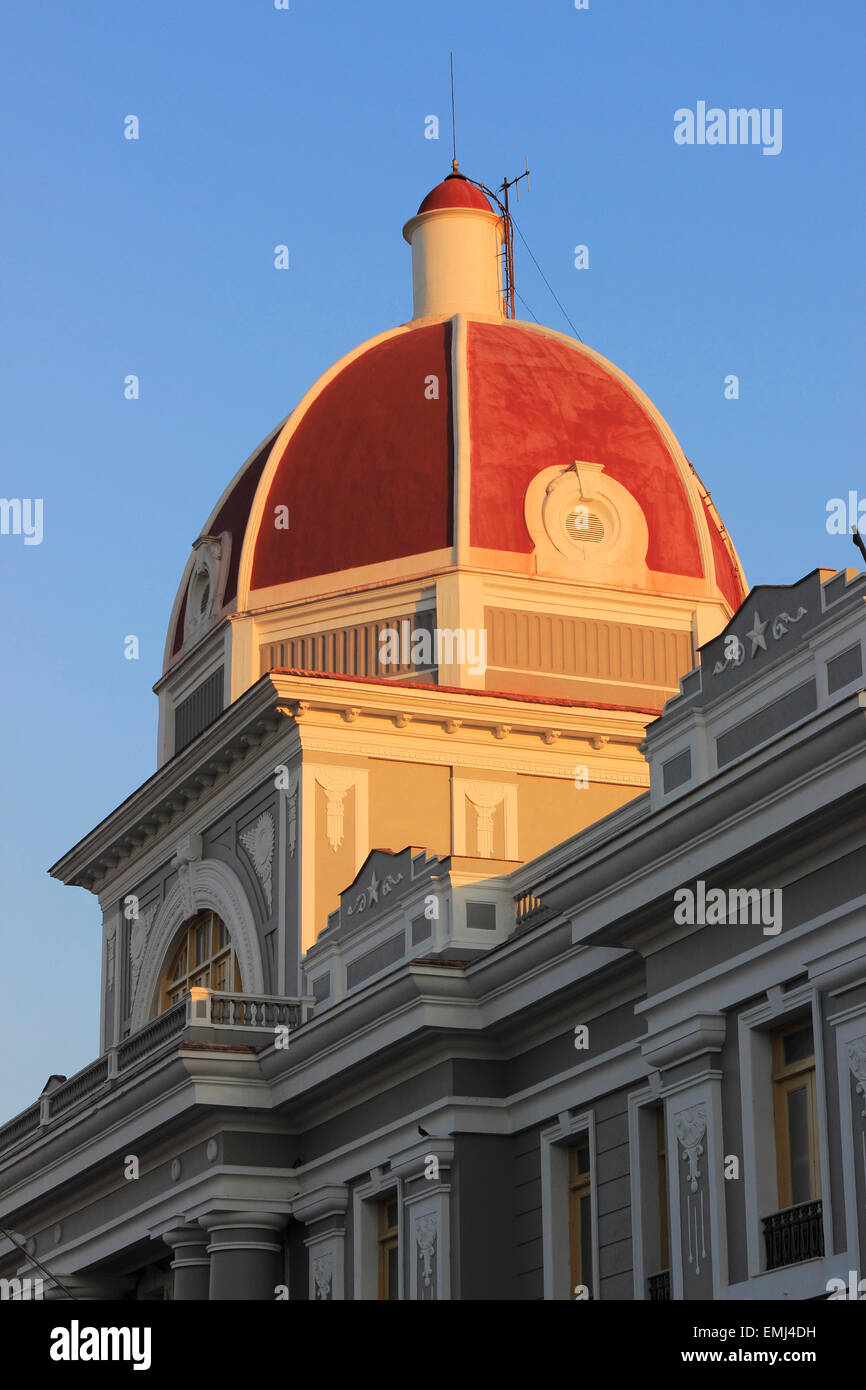 Grand colonial architecture hi-res stock photography and images - Alamy