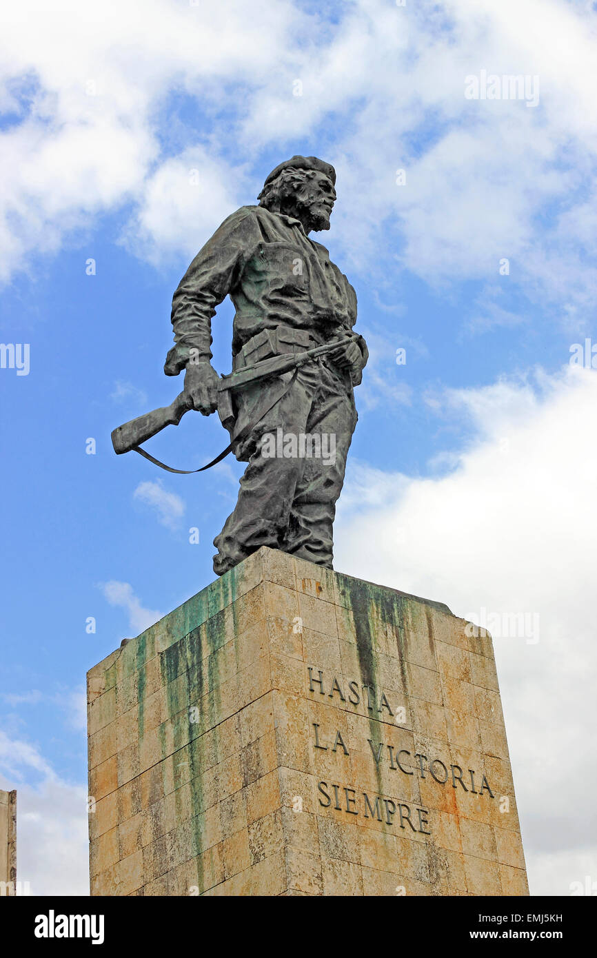 Che Guevara statue Plaza of the Revolution Santa Clara Cuba Stock Photo ...
