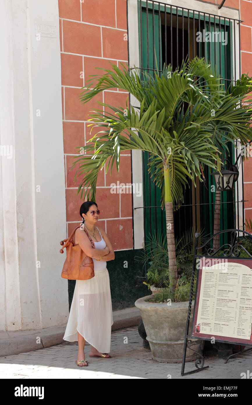 Cuban women hi-res stock photography and images - Alamy