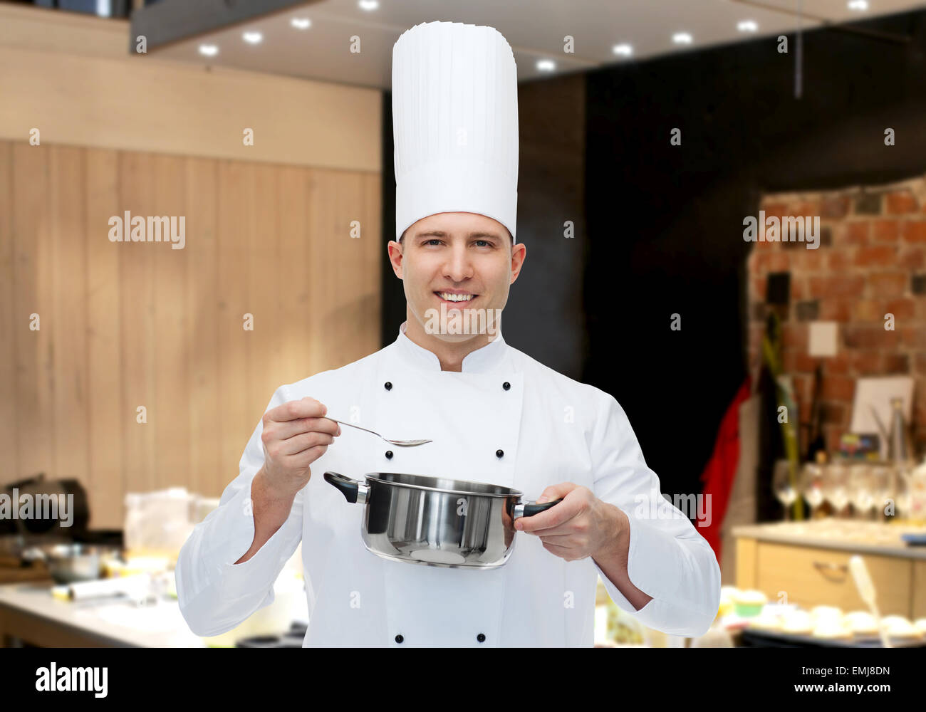 Chef tasting spoon hi-res stock photography and images - Alamy