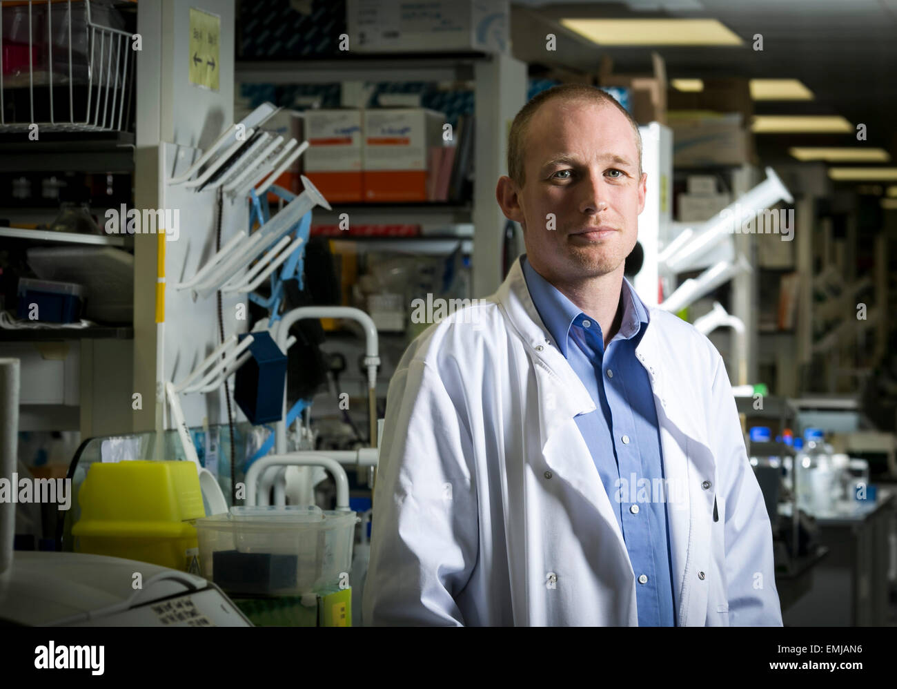 Dr Timothy Brown from the Faculty of Life Sciences , Manchester ...