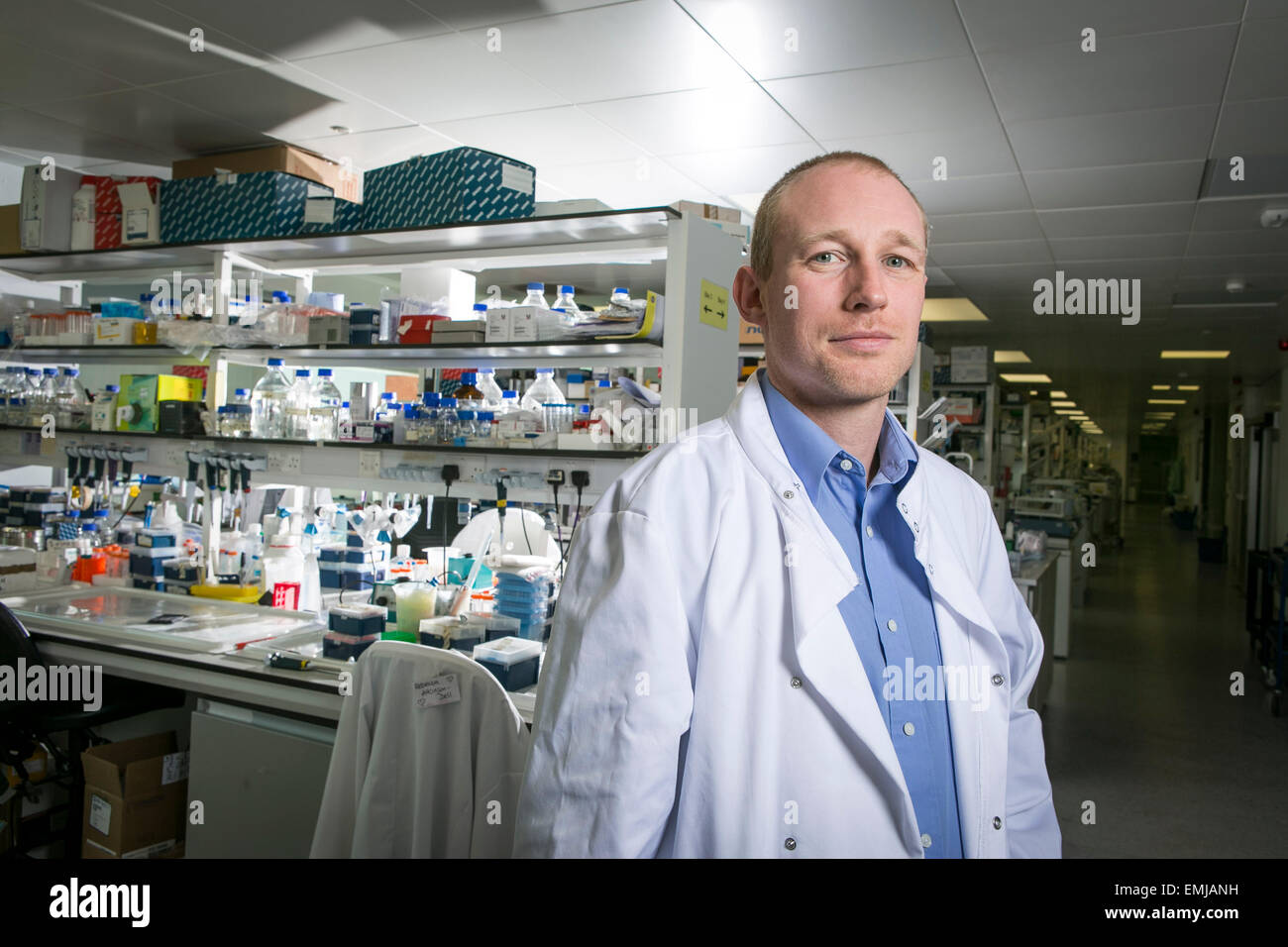 Life sciences manchester hi-res stock photography and images - Alamy