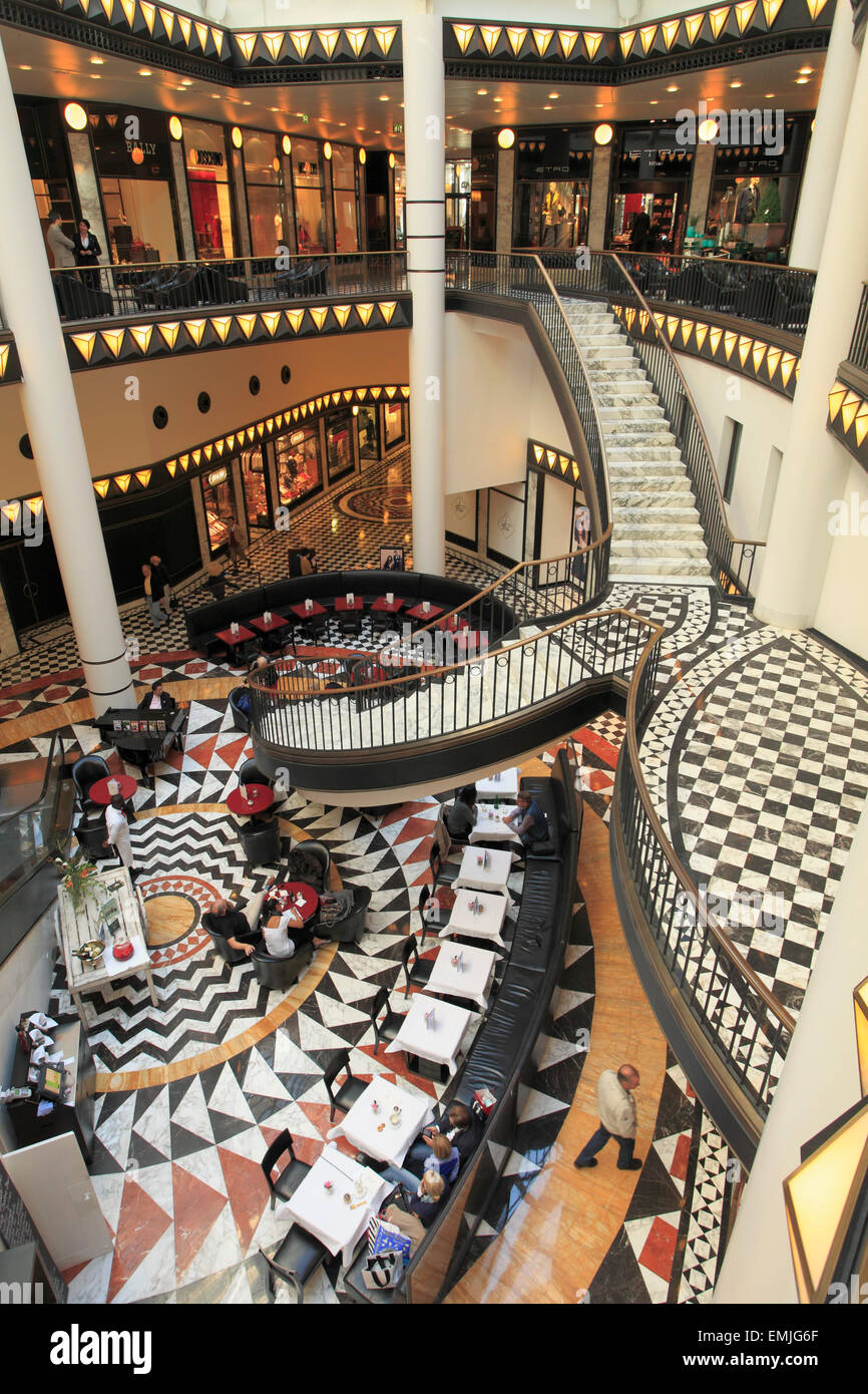 Department Store Quartier 206