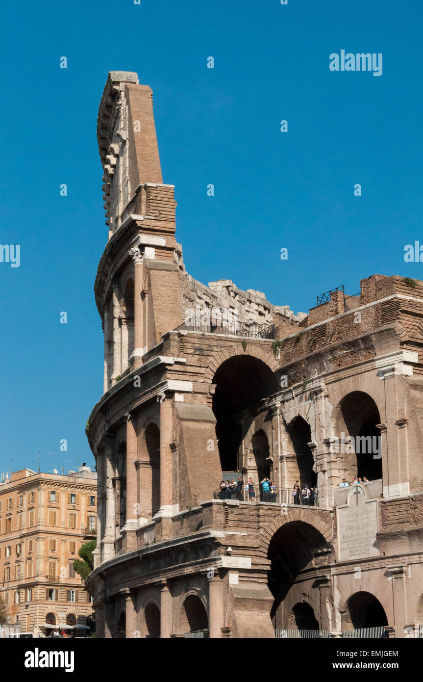 Side view of the coliseum hi-res stock photography and images - Alamy