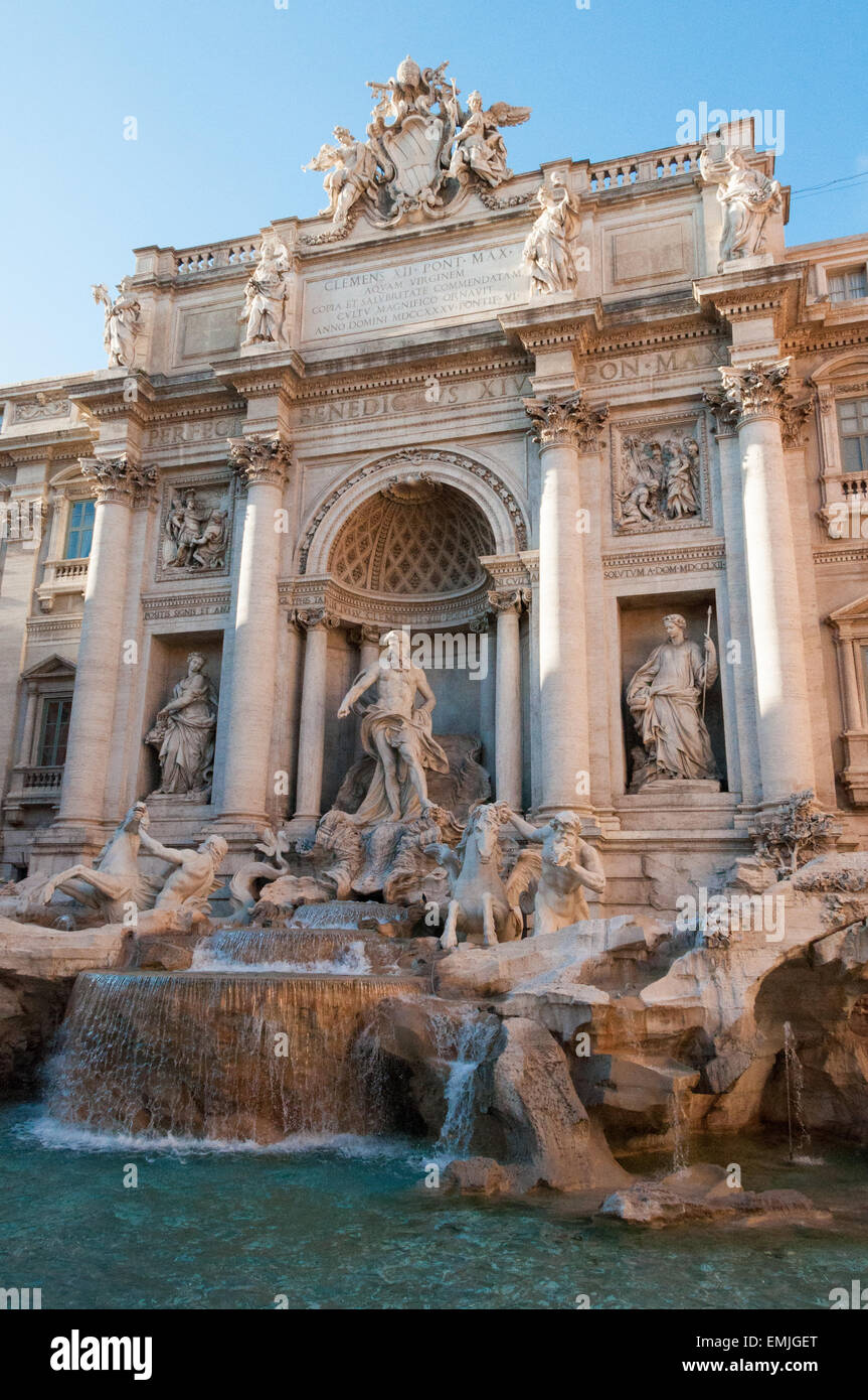 The baroque Trevi fountain in Rome, Italy Stock Photo - Alamy