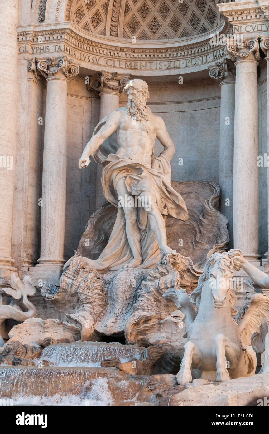 The baroque Trevi fountain in Rome, Italy Stock Photo - Alamy