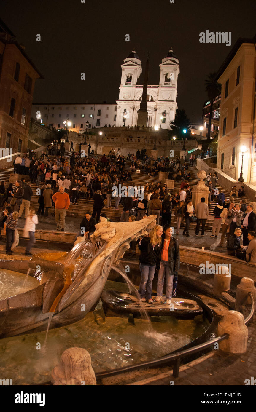 Evening view of the crowded Spanish Steps, Rome, Italy Stock Photo - Alamy