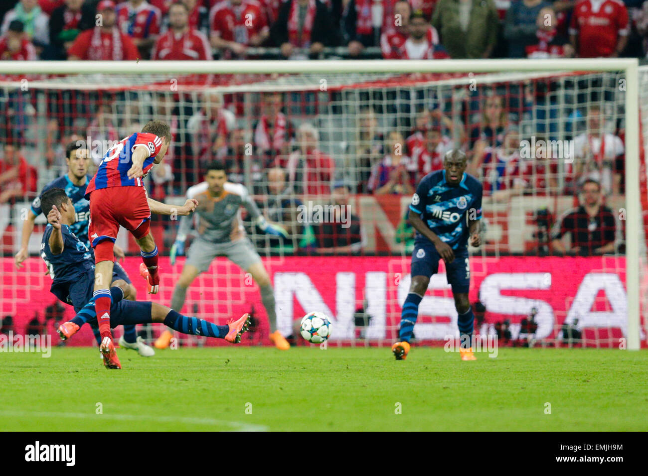 Muller germany football goal hi-res stock photography and images - Alamy