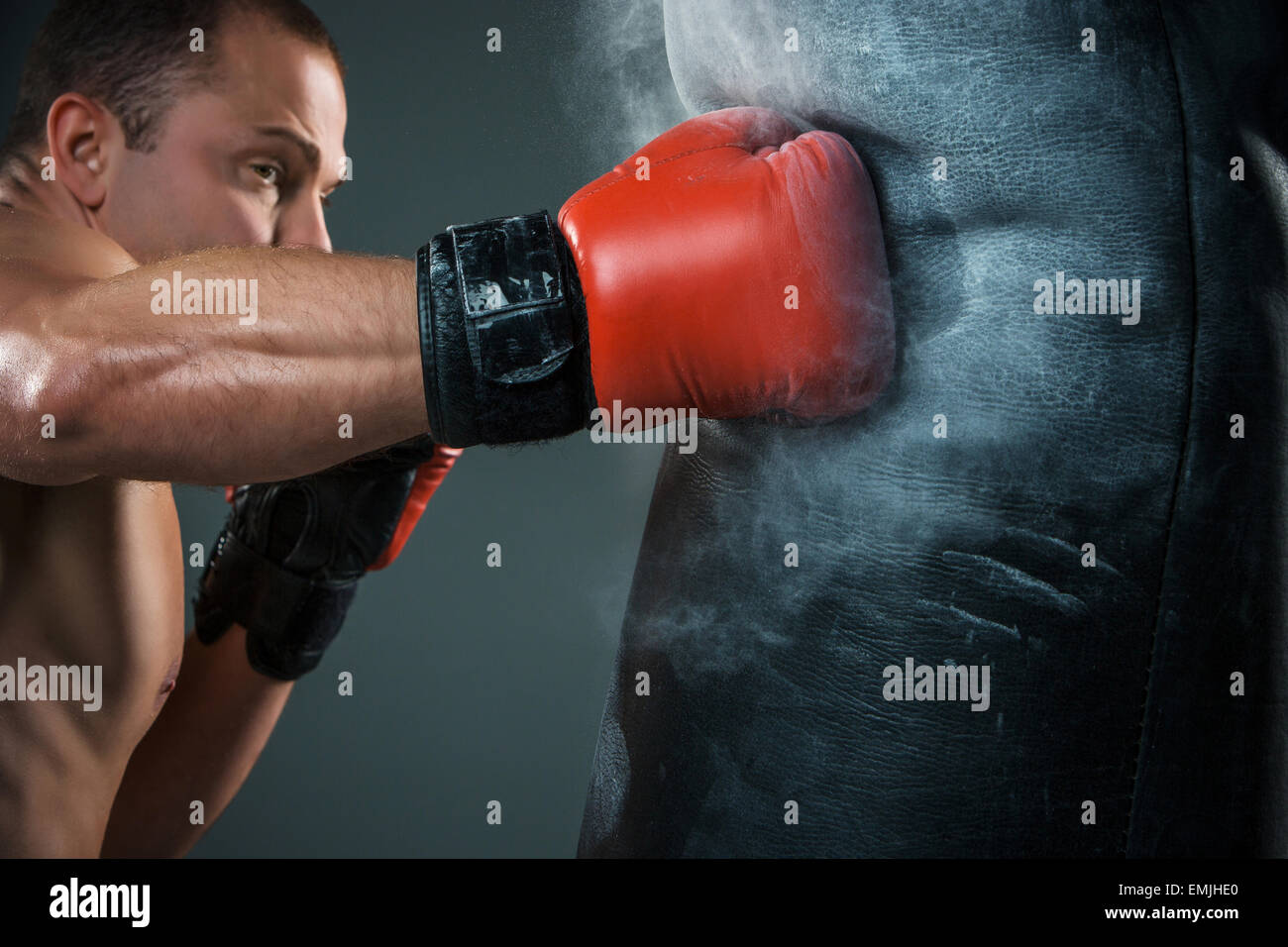 Young Boxer boxing Stock Photo - Alamy