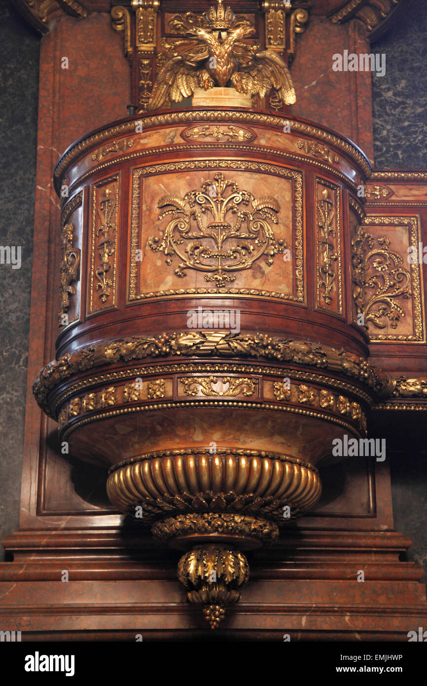 Orthodox church interior hi-res stock photography and images - Alamy Orthodox church interior hi-res stock photography and images - Alamy