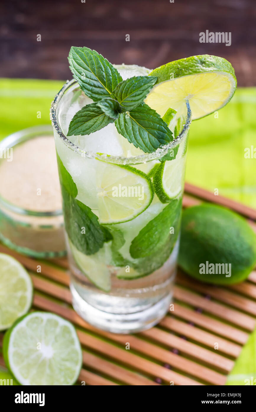 Mojito Lime Alcoholic Drink Cocktail Stock Photo - Alamy