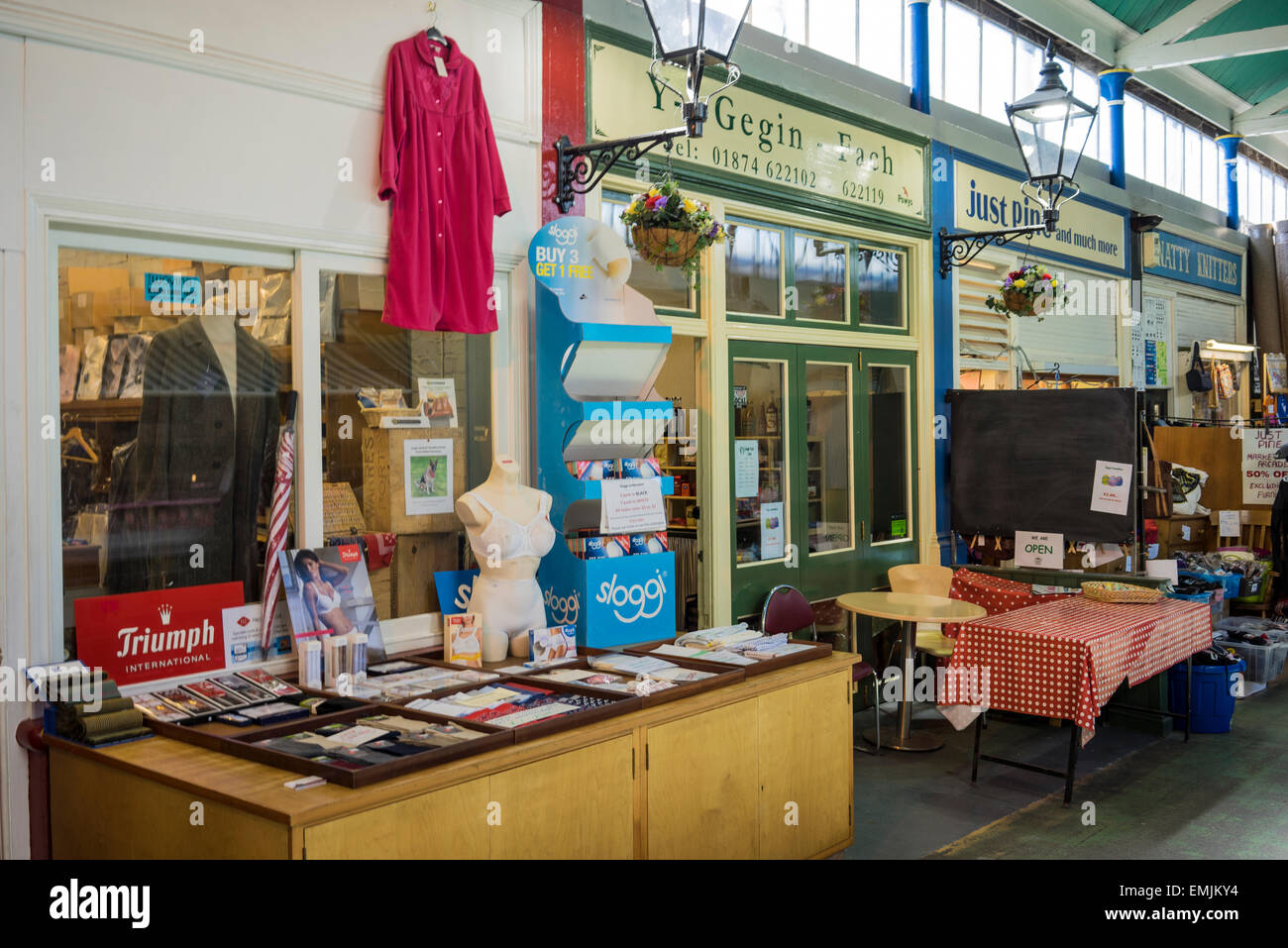 Brecon market wales hi-res stock photography and images - Alamy