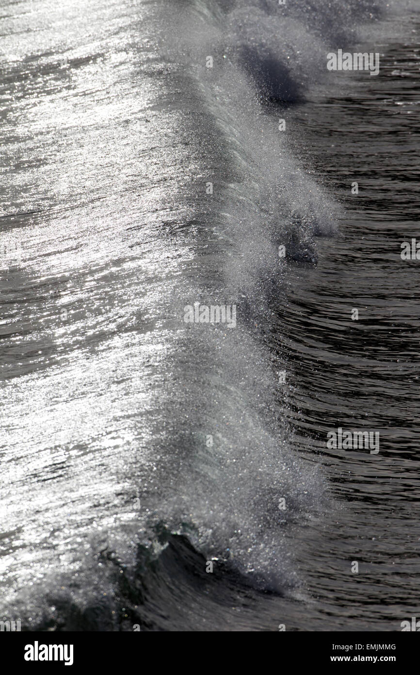 Breaking of wave hi-res stock photography and images - Alamy