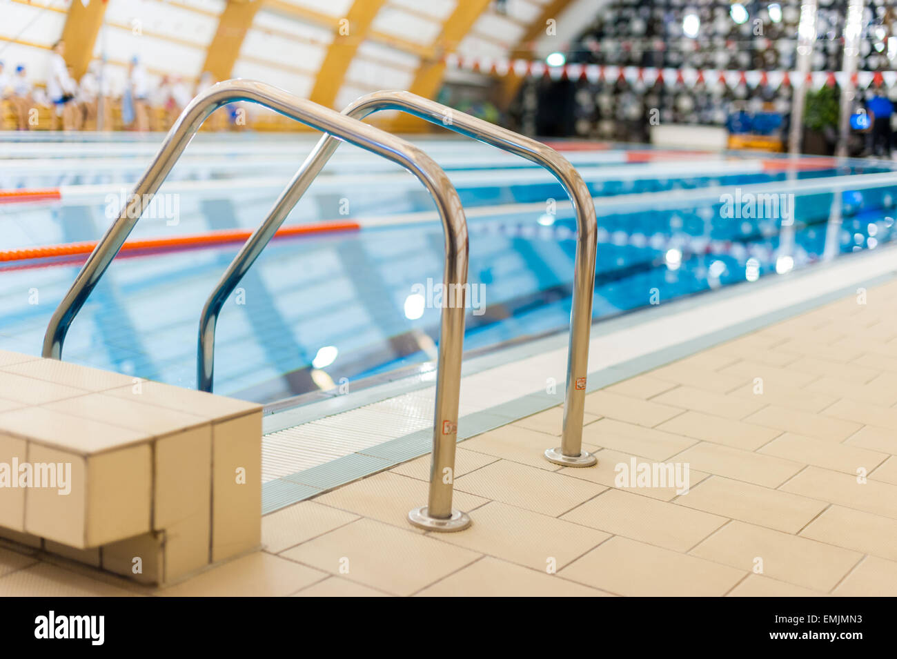 Pool bars hi-res stock photography and images - Alamy