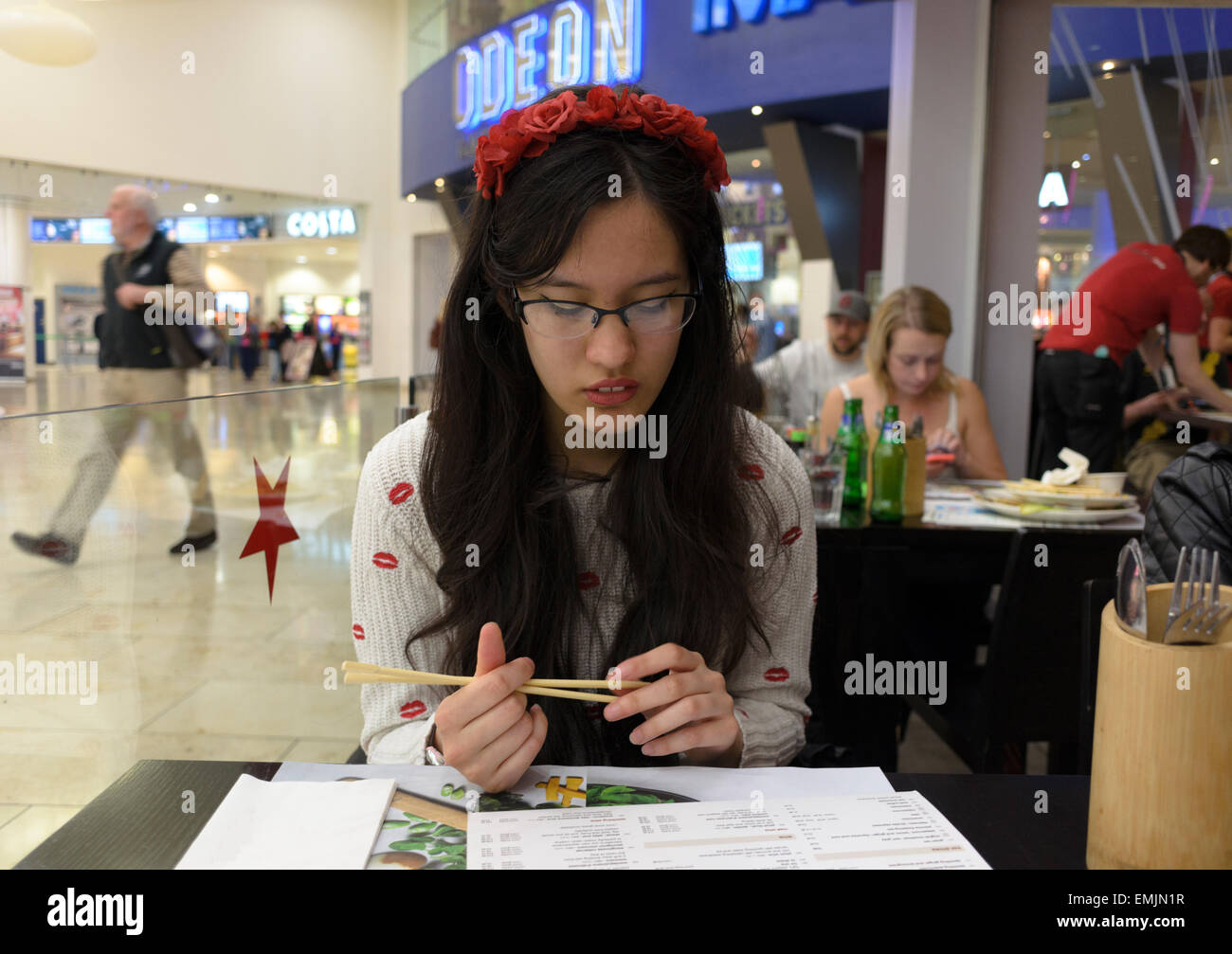 Perusing menu hi-res stock photography and images - Alamy