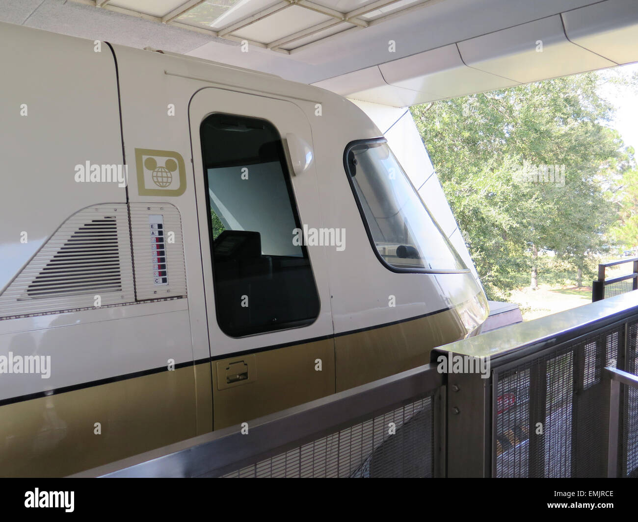High speed monorail train hi-res stock photography and images - Alamy