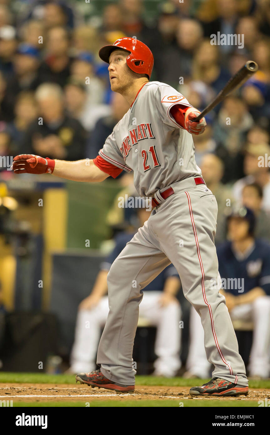 Milwaukee, WI, USA. 21st Apr, 2015. Cincinnati Reds third baseman Todd ...
