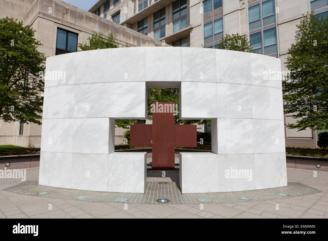 American red cross headquarters building hi-res stock photography and ...