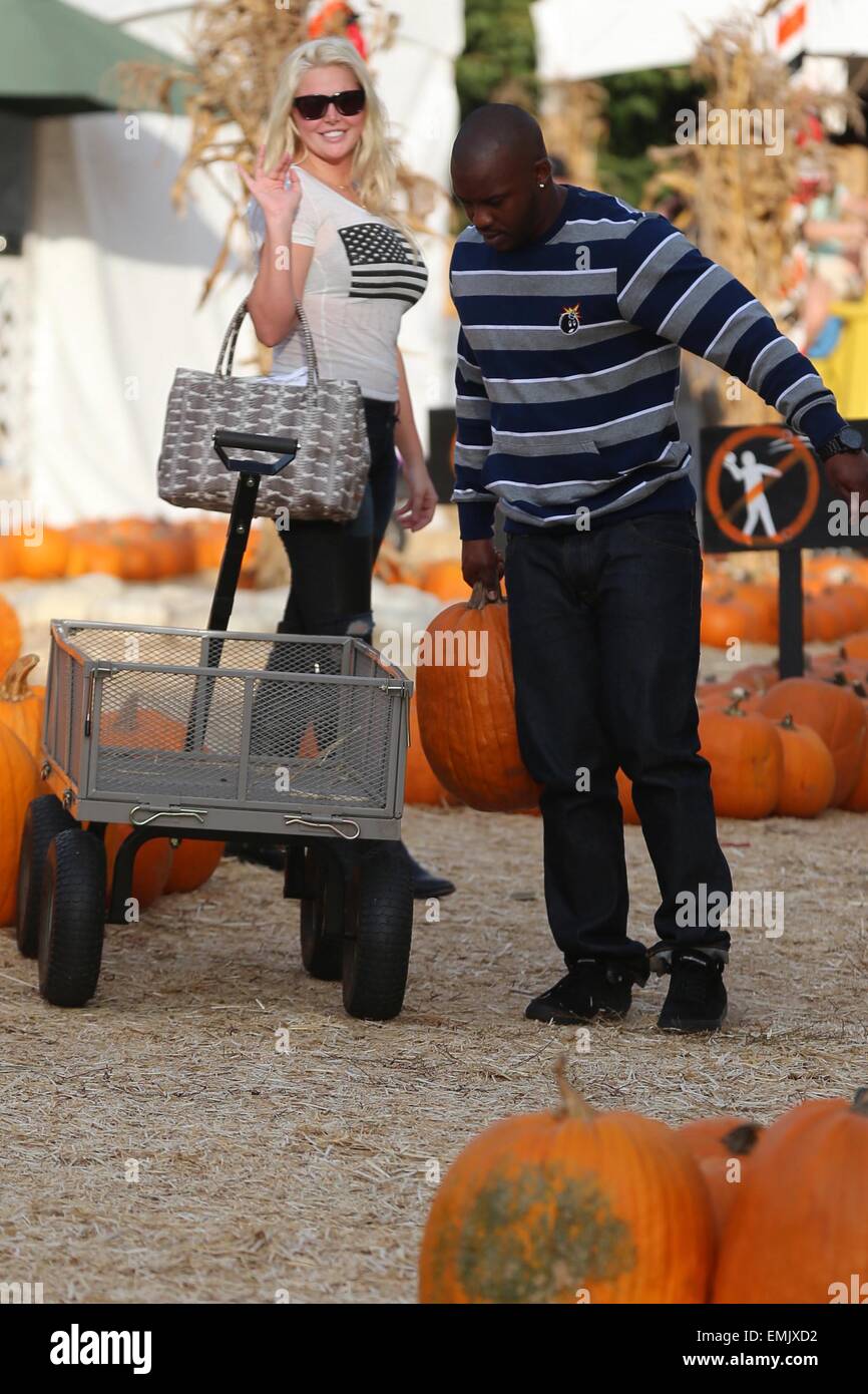 Karissa shannon and sam jones hi-res stock photography and images - Alamy