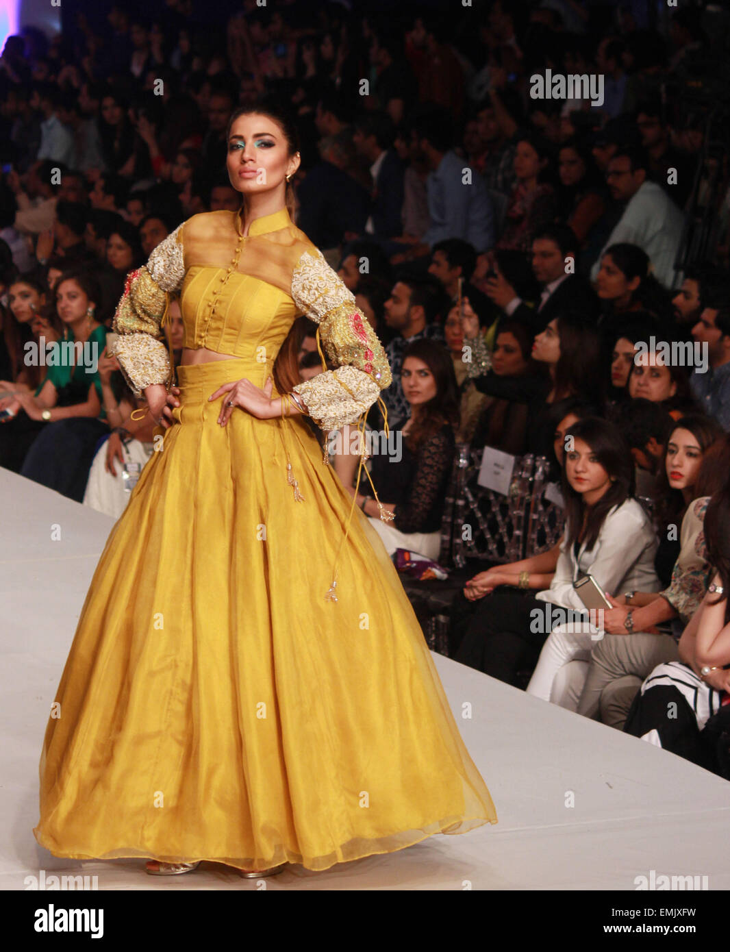 Lahore, Pakistan. 21st Apr, 2015. The models presented the creation of ...