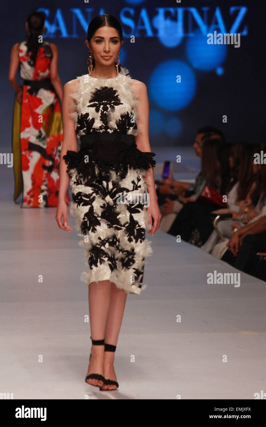 Sana safinaz hi-res stock photography and images - Alamy