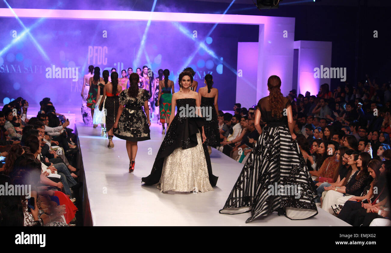 Lahore, Pakistan. 21st Apr, 2015. The models presented the creation of ...