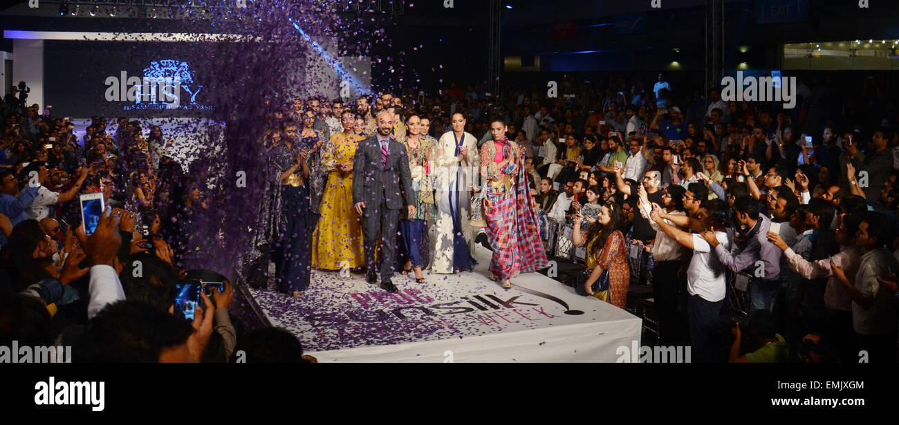 Lahore, Pakistan. 21st Apr, 2015. The models presented the creation of ...