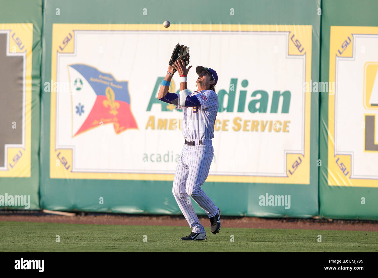 Rouge, LA, USA. 21st Apr, 2015. LSU Tigers outfielder Mark Laird (9 ...