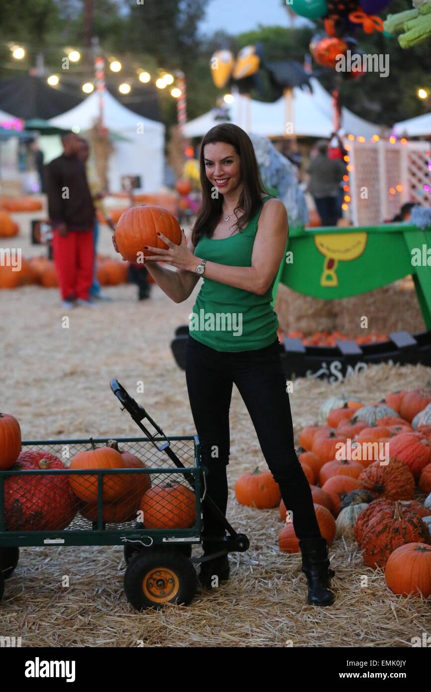 Kristen Williams arrives at Mr Bones Pumpkin Patch Featuring: Kristen ...