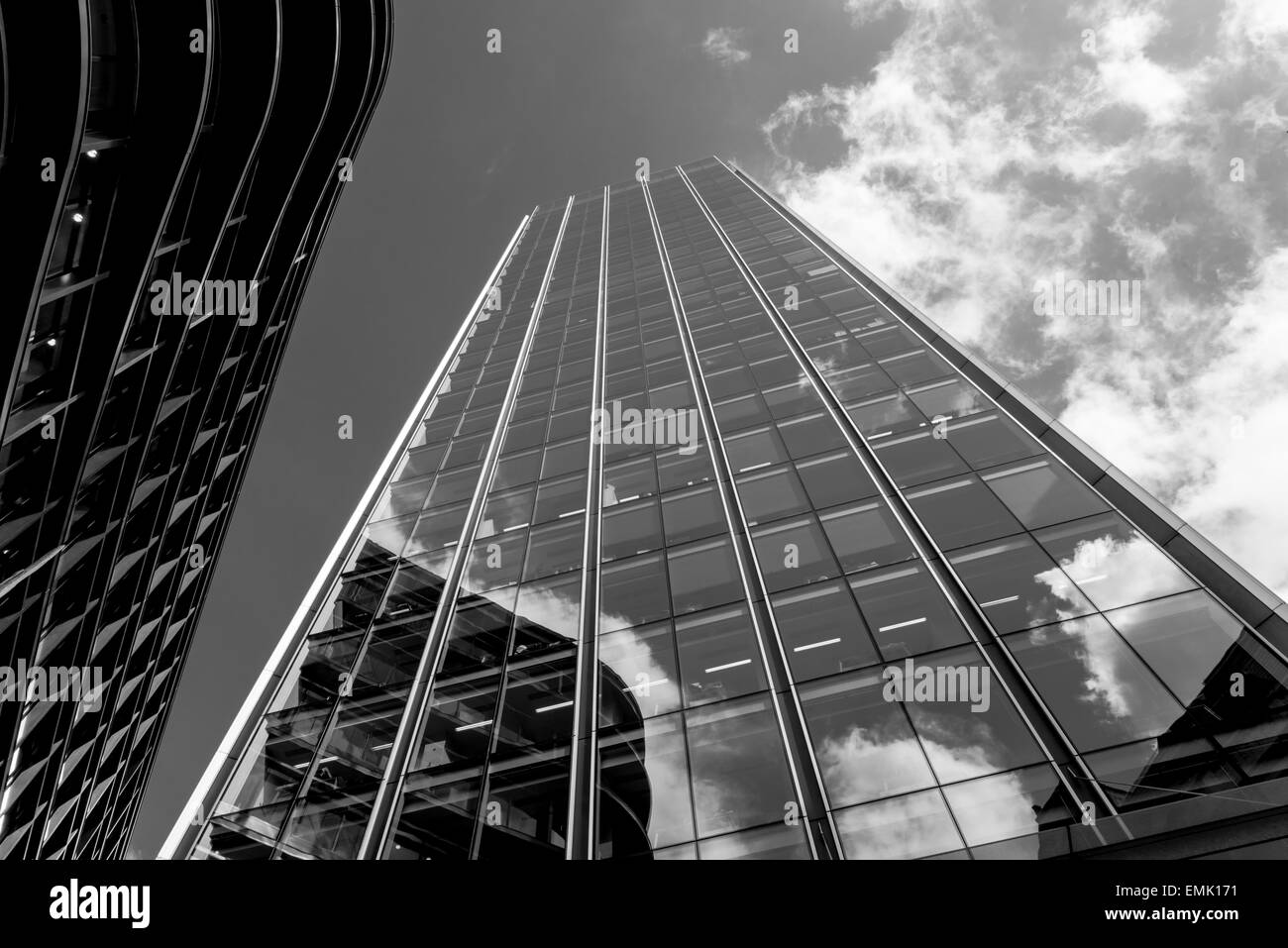 Highrise towerblock hi-res stock photography and images - Alamy