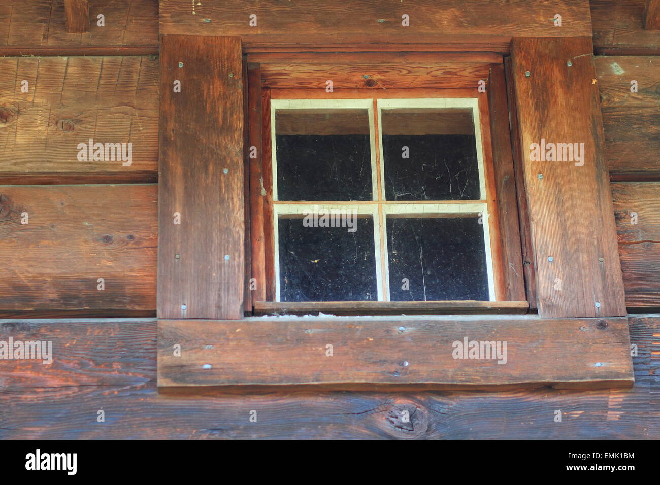 Oak window frame hi-res stock photography and images - Alamy