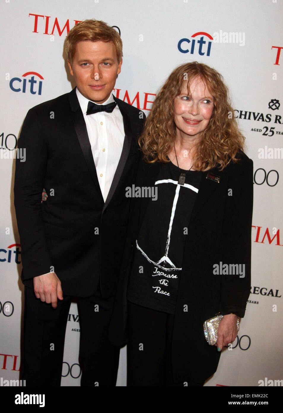 New York, New York, USA. 21st Apr, 2015. RONAN FARROW and his mother ...