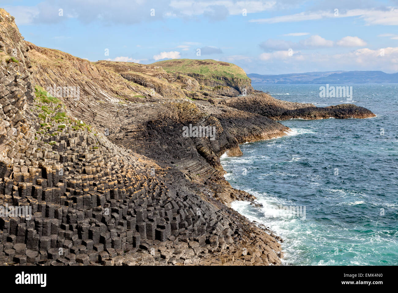 Basalt columns in staffa island hi-res stock photography and images - Alamy