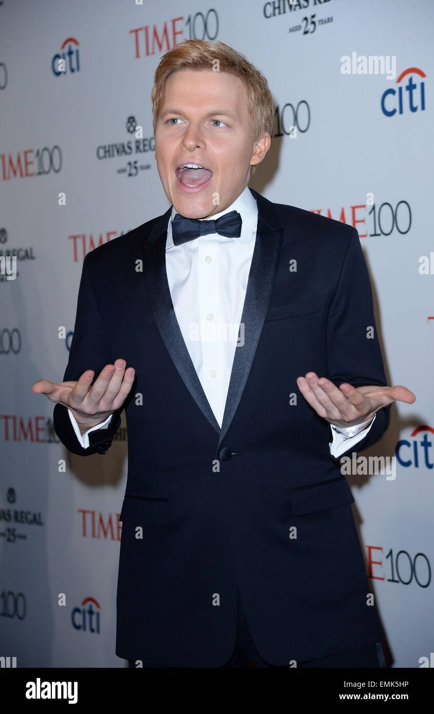 Ronan farrow hi-res stock photography and images - Alamy