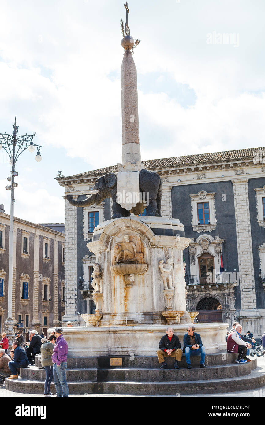 Elefante fountain liotru hi-res stock photography and images - Alamy