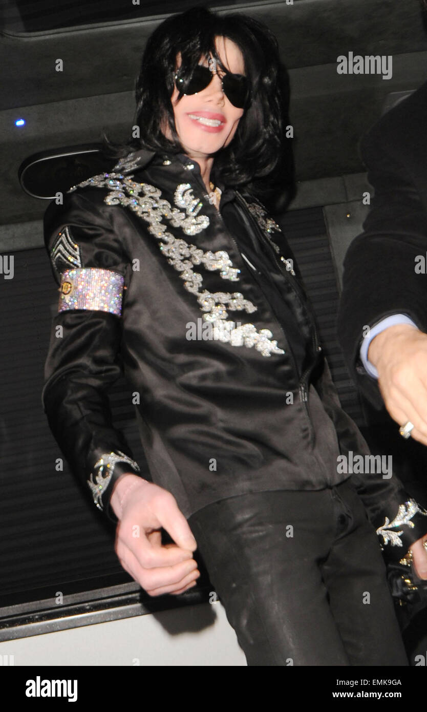 Michael Jackson Standing High Resolution Stock Photography and Images ...