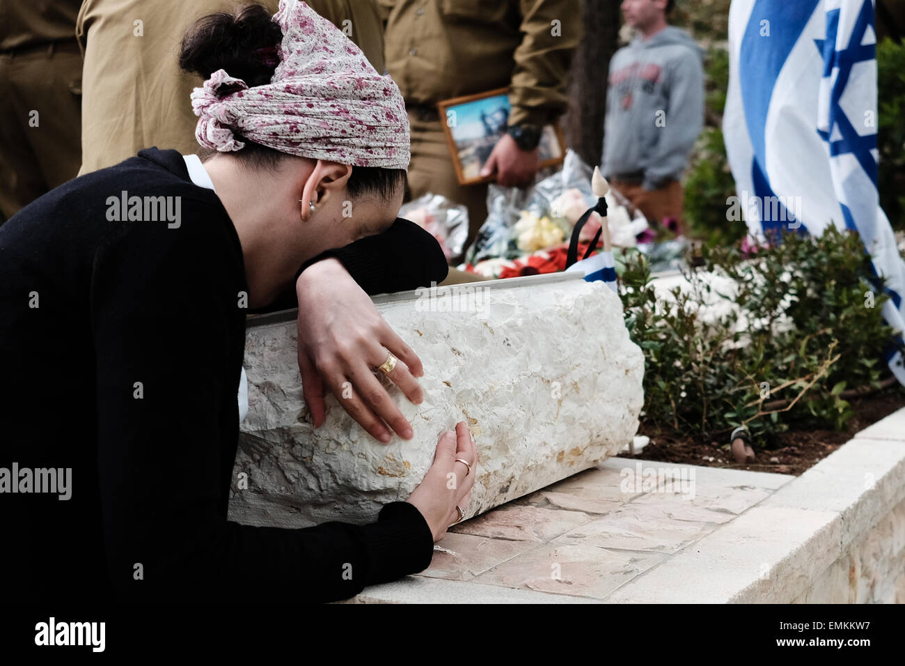 Mourning a loved one hi-res stock photography and images - Alamy