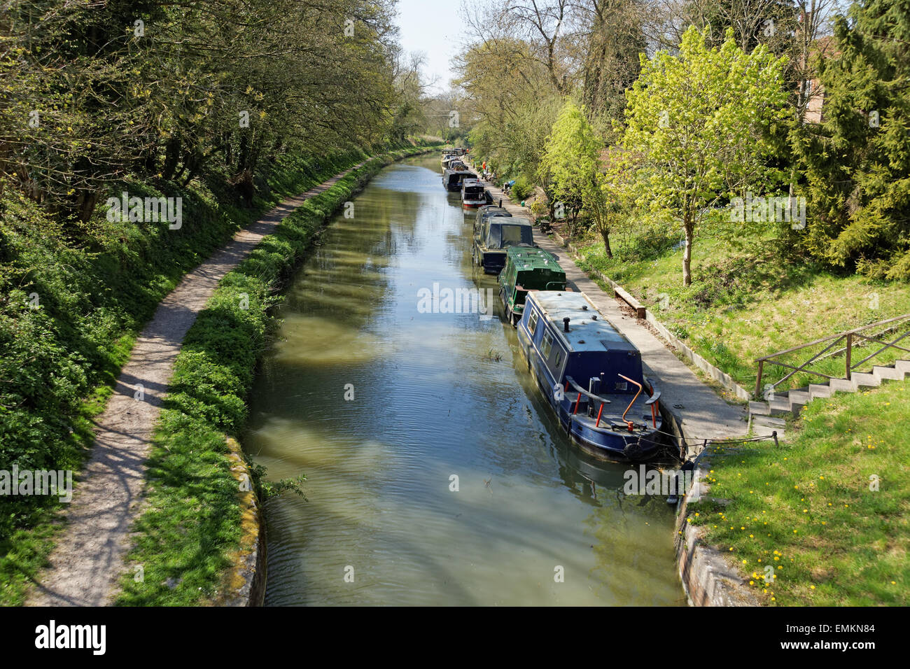 Wide beam hi-res stock photography and images - Alamy