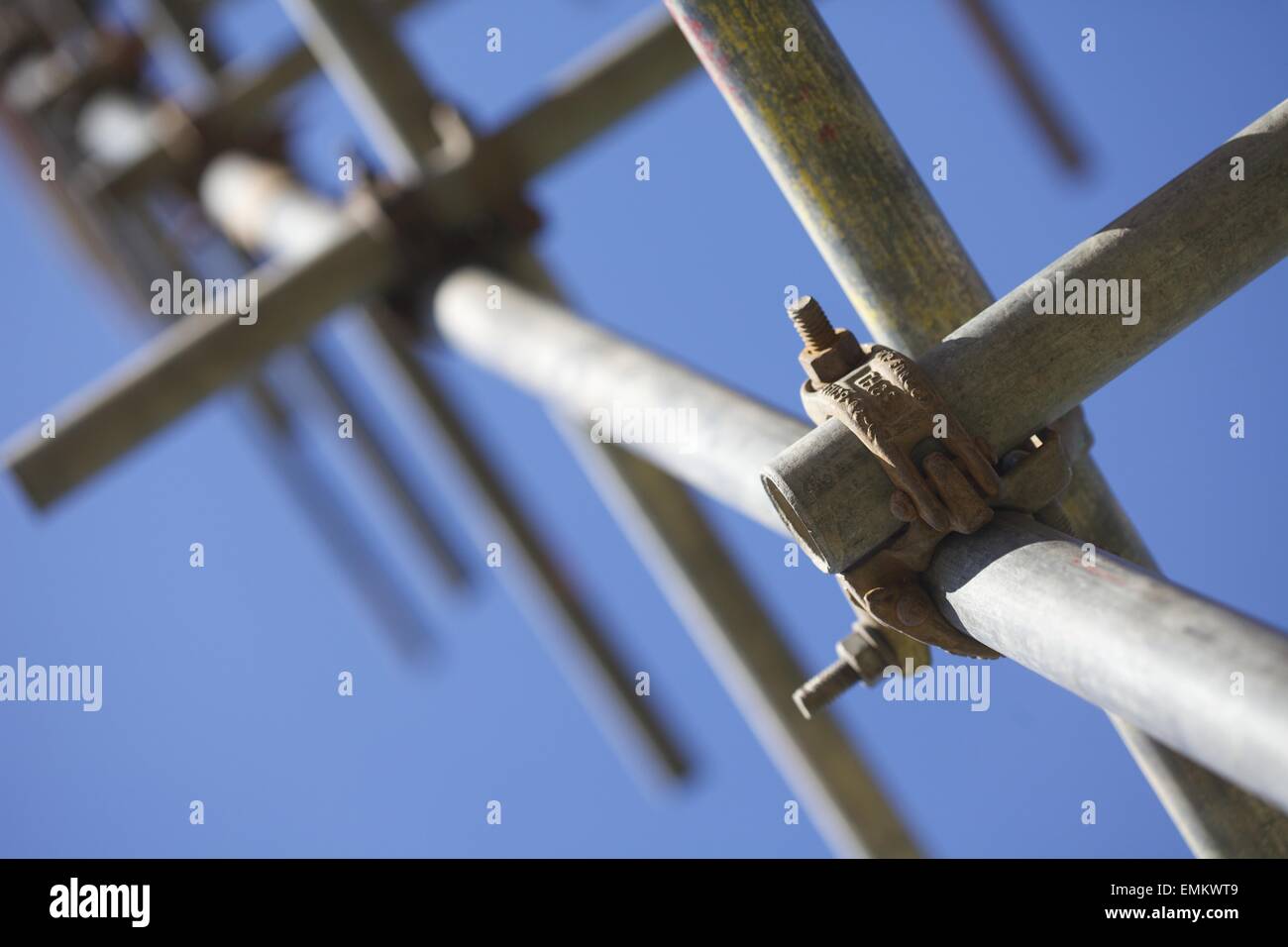 close up shot of scaffolding around a building Stock Photo - Alamy