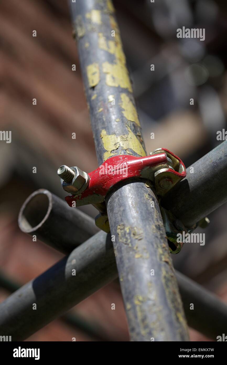 close up shot of scaffolding around a building Stock Photo - Alamy