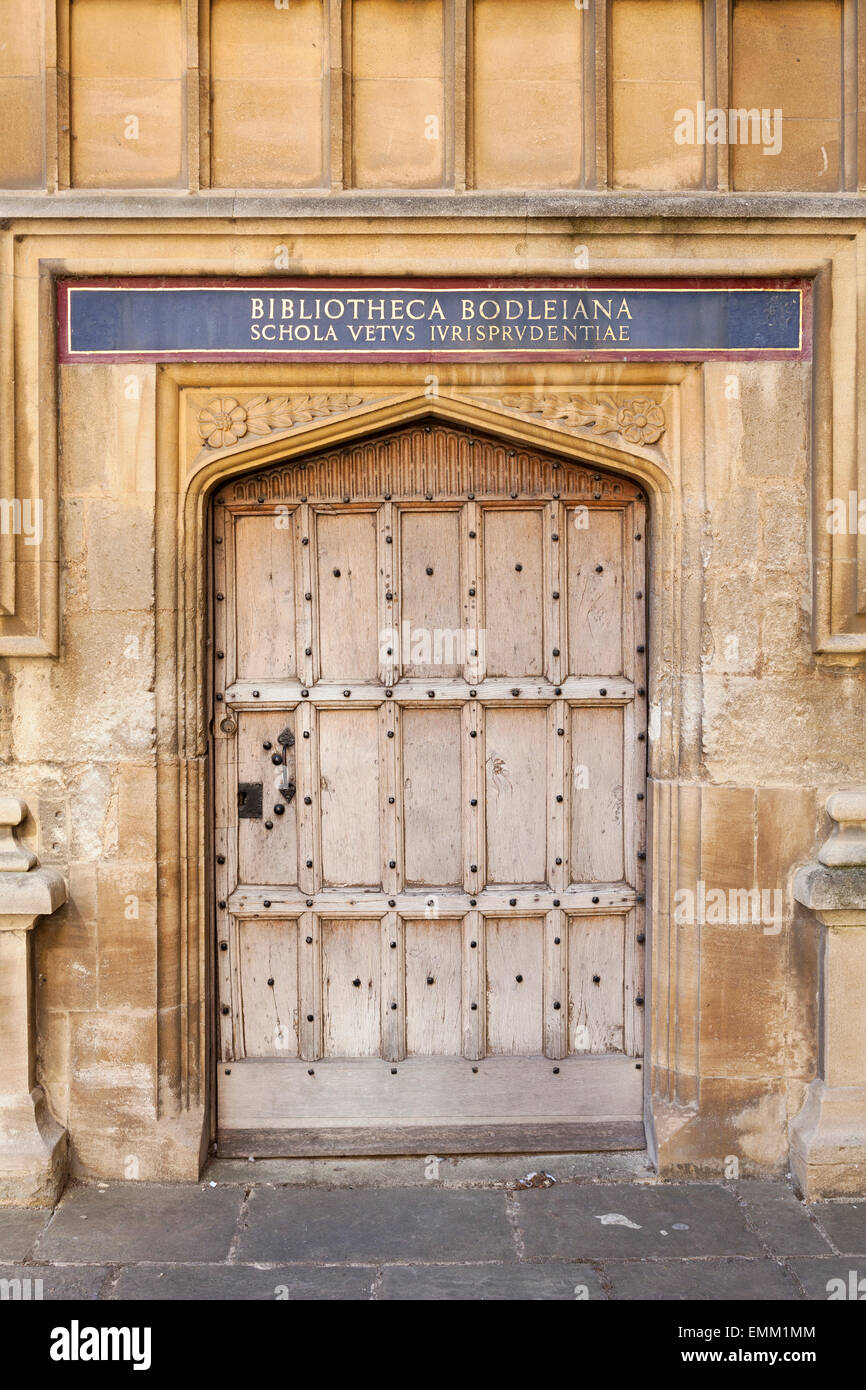 Old door, [Bodleian Library], [University of Oxford], Oxford, England ...